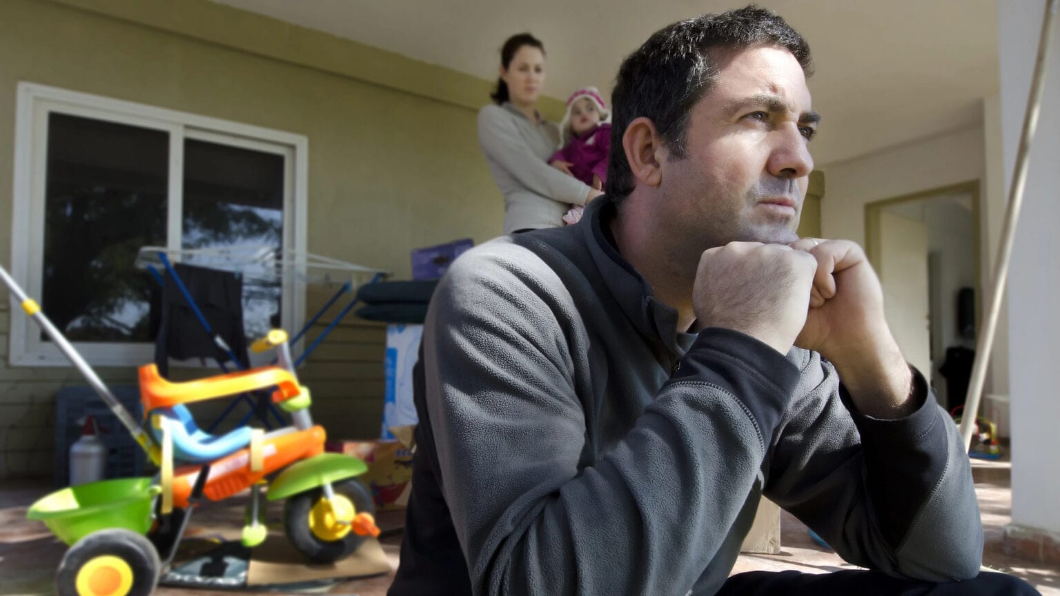 17 Harsh Realities of Being Poor That Most People Never See - Dad is FIRE