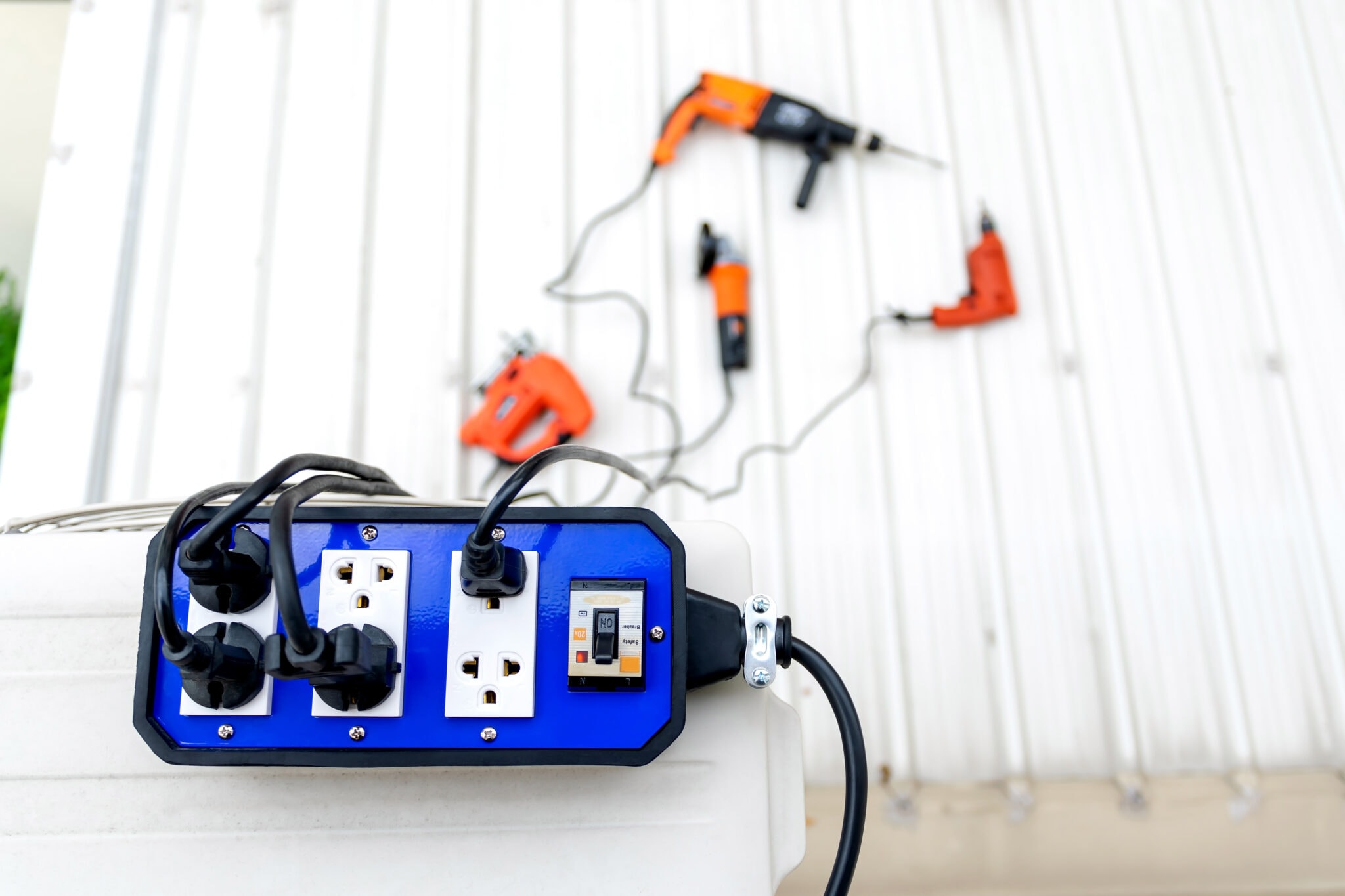 What to Unplug to Save Electricity: 17 Hidden Energy Drains in Your ...