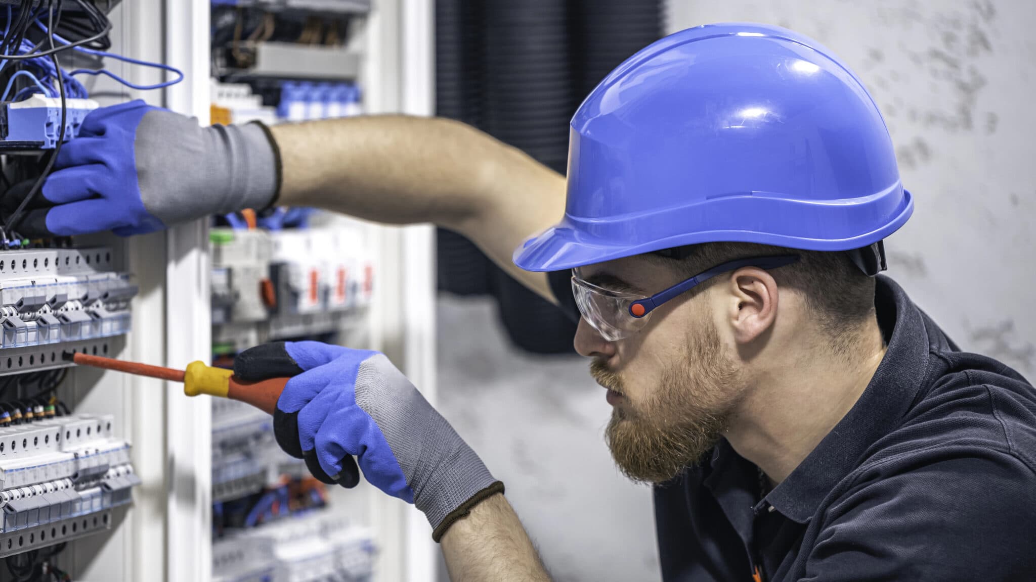 17 Repetitive Jobs That Pay $100K or More - Dad is FIRE