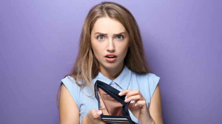 17 Harsh Realities of Being Poor That Most People Never See - Dad is FIRE