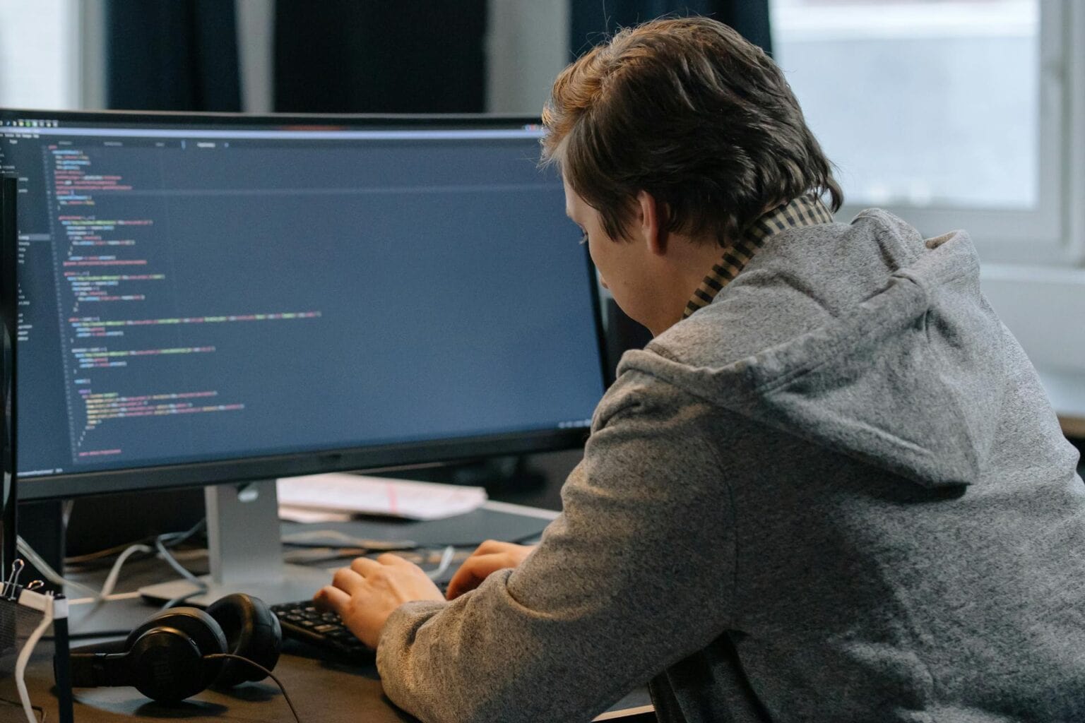 15 Jobs Where You Don’t Have to Deal With People - Dad is FIRE