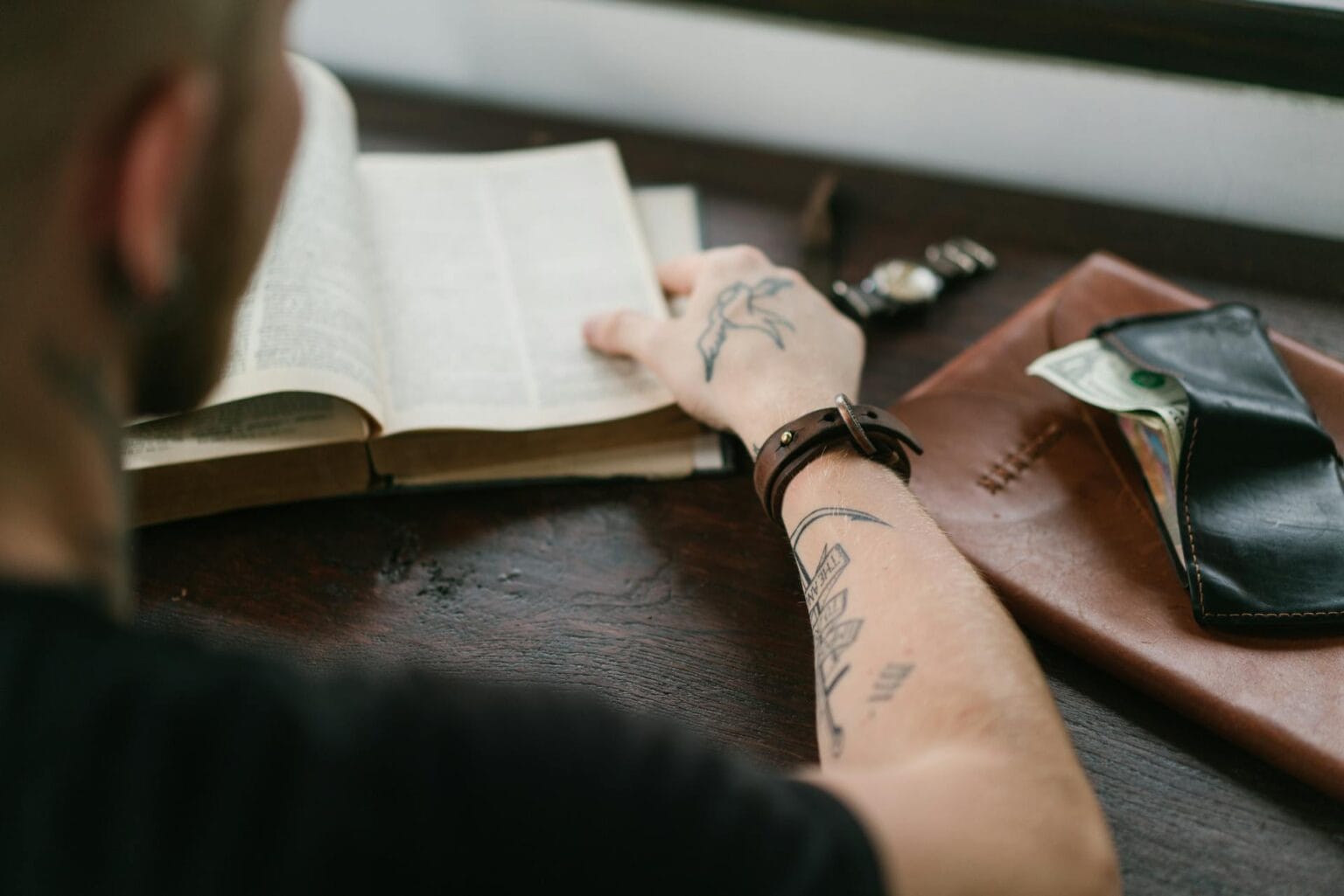 Faith and Finances: 14 Lessons from Jesus on Wealth and Poverty - Dad ...